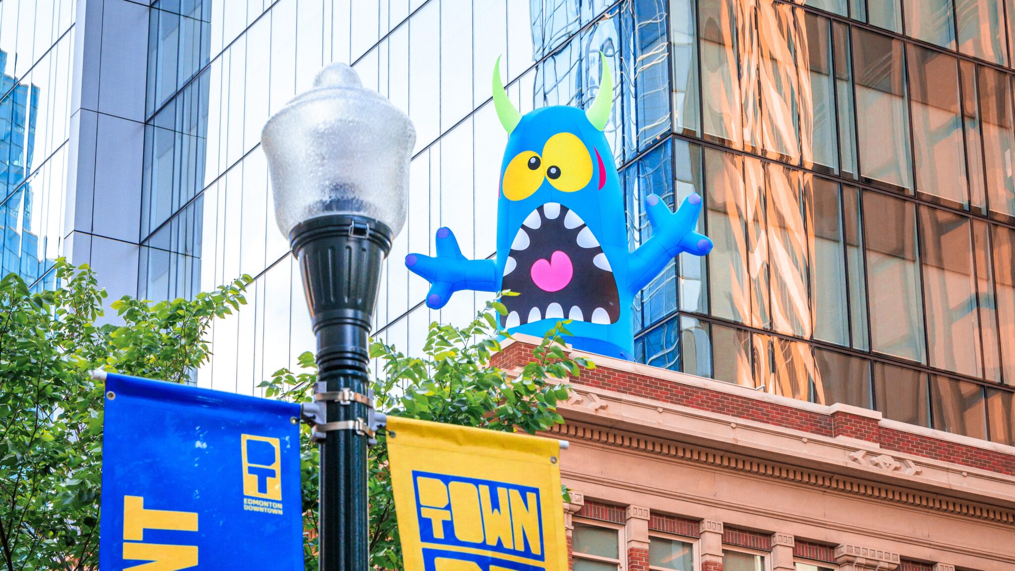 Designs In Air - Edmonton Downtown