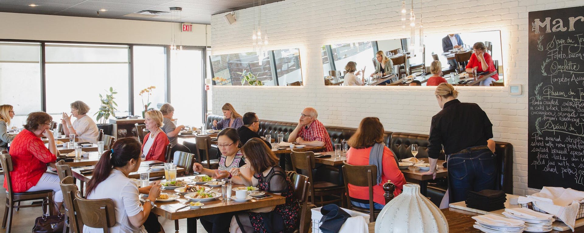 Sunday Supper Club with Juice Imports - Edmonton Downtown